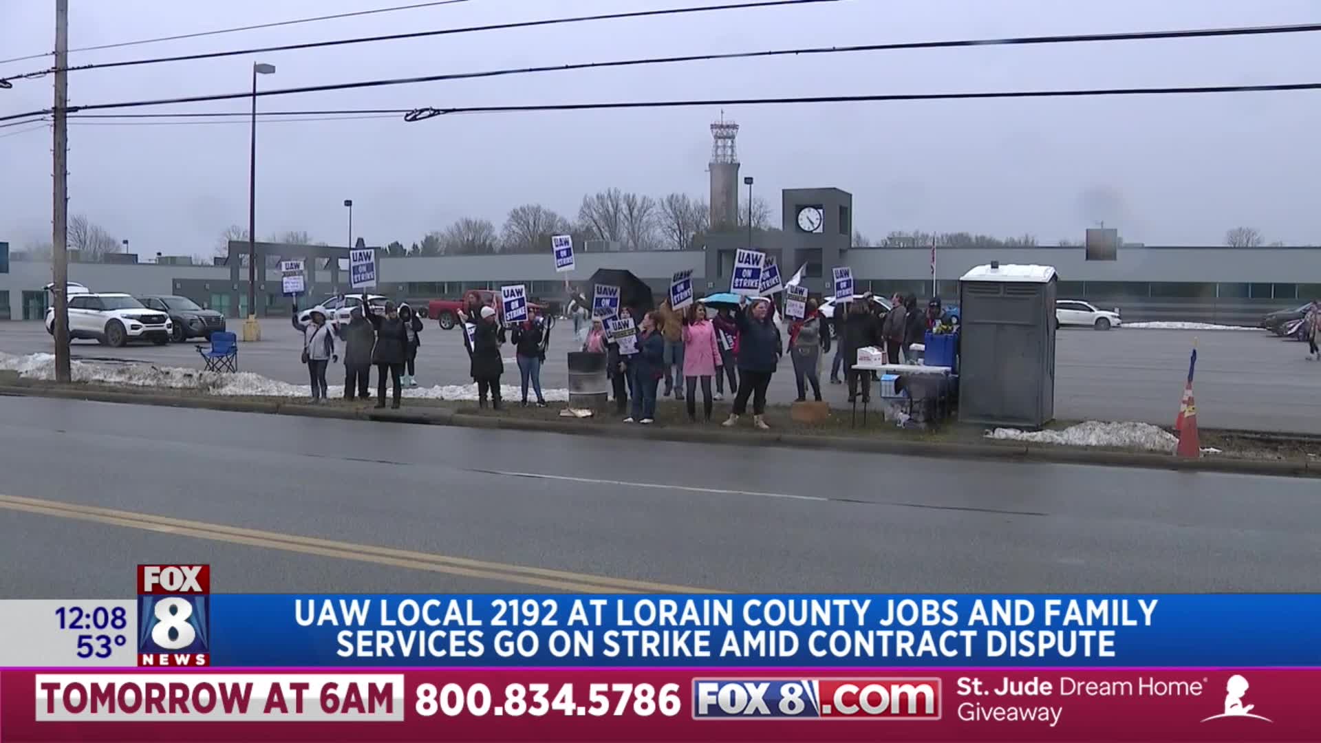 Workers at Lorain County Job and Family Services on strike