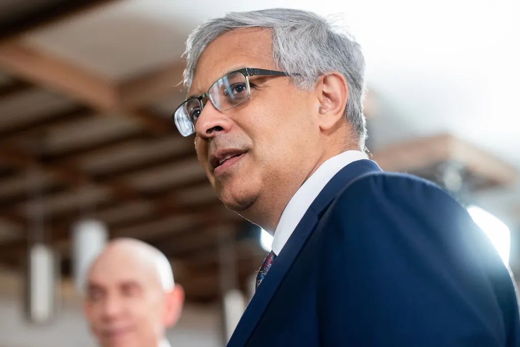 Trump NIH director Jay Bhattacharya to take over at CDC