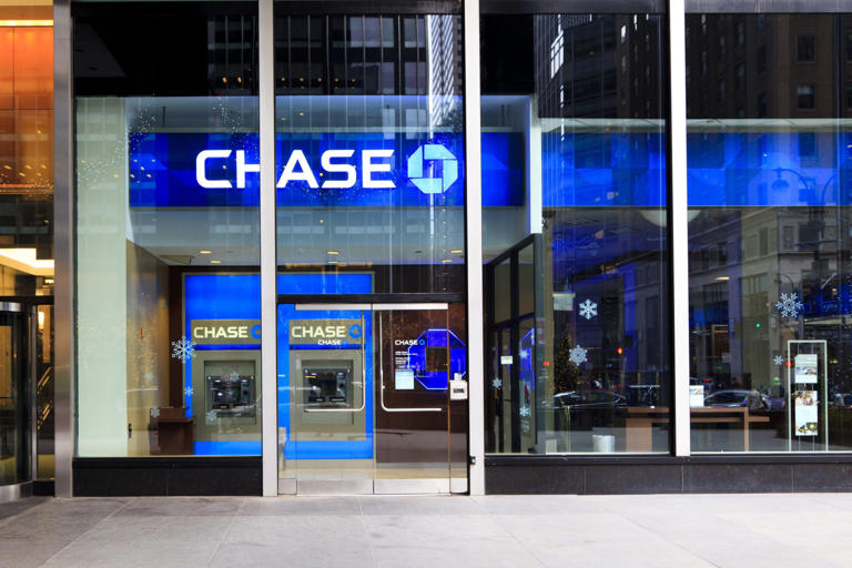Chase is removing cash-back deposits to certain external bank accounts ...