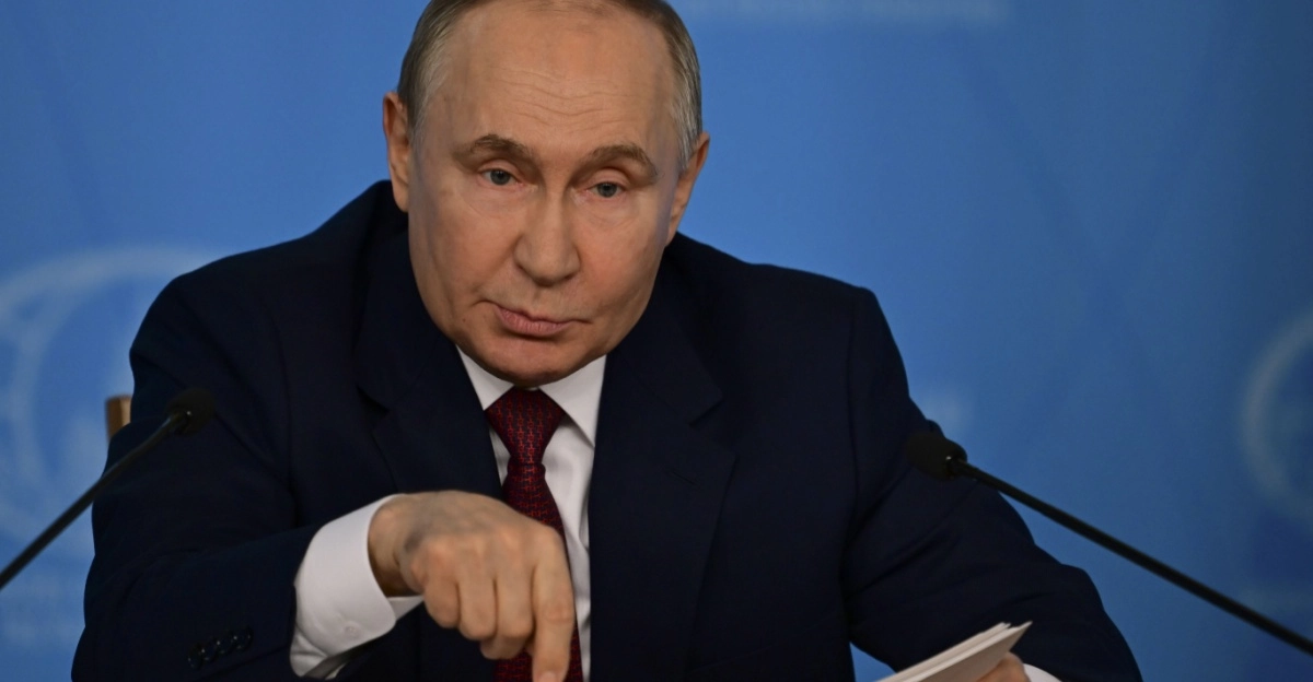 Putin’s 'secret love life' exposed as journalist reveals alleged teen ...