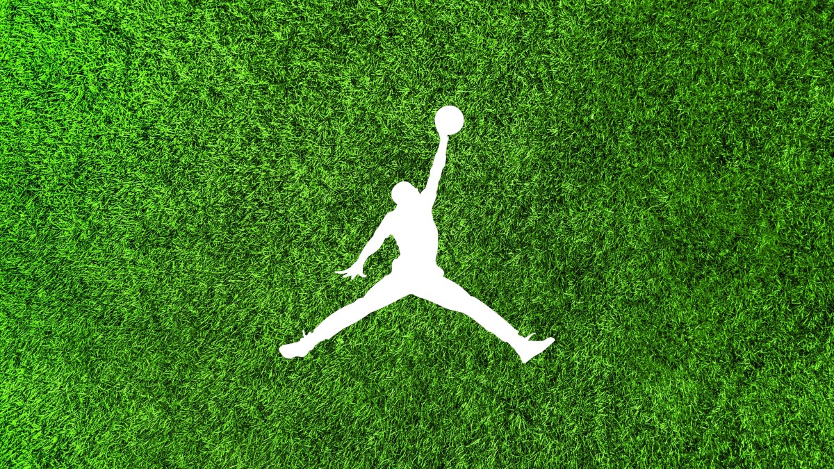 Nike’s $155 retro Jordan golf shoes are now $80