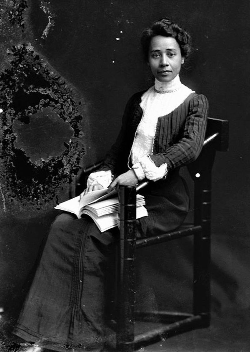 15 Black women writers whose words shaped Black feminism