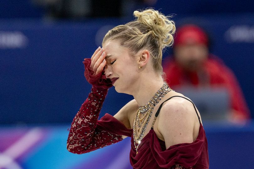Team USA fans bemoan 'most brutal' rule as Amber Glenn leaves rink in ...