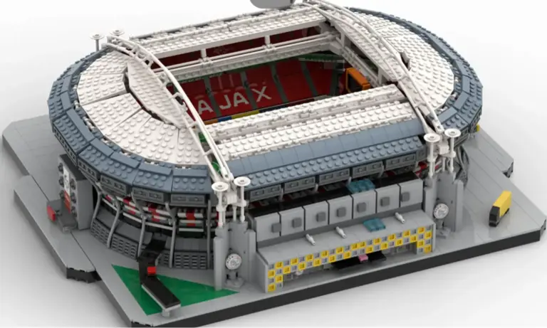 Update: Na drie iconische stadions is Lego-versie van Ajax-stadion stap ...