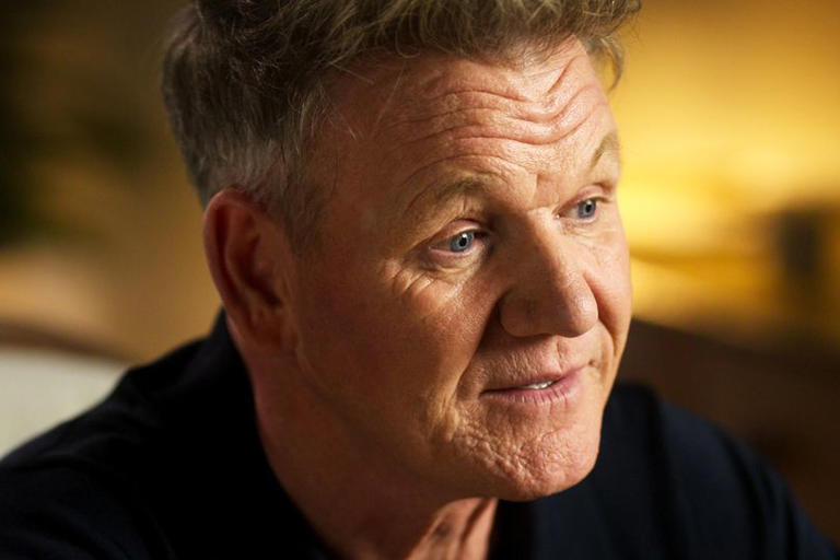 Gordon Ramsay's 'stressful' Netflix series has fans 'hooked' hours ...