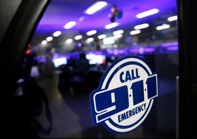 Dallas 911 dispatcher arrested, faces misdemeanor family violence charge