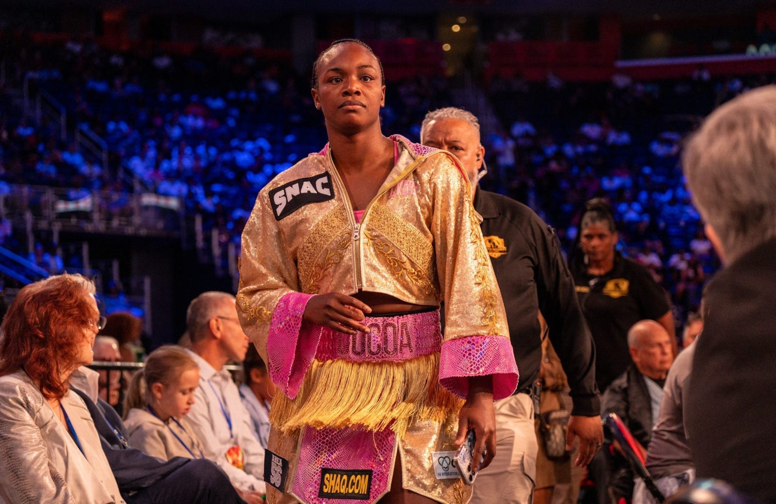 Claressa Shields vs Franchon Crews Dezurn 2: Preview, betting odds and ...