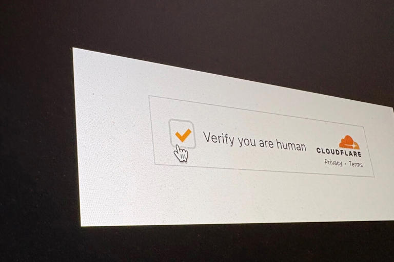 偽CAPTCHAでマルウェア感染、Windowsユーザー狙う「ClickFix」攻撃に注意