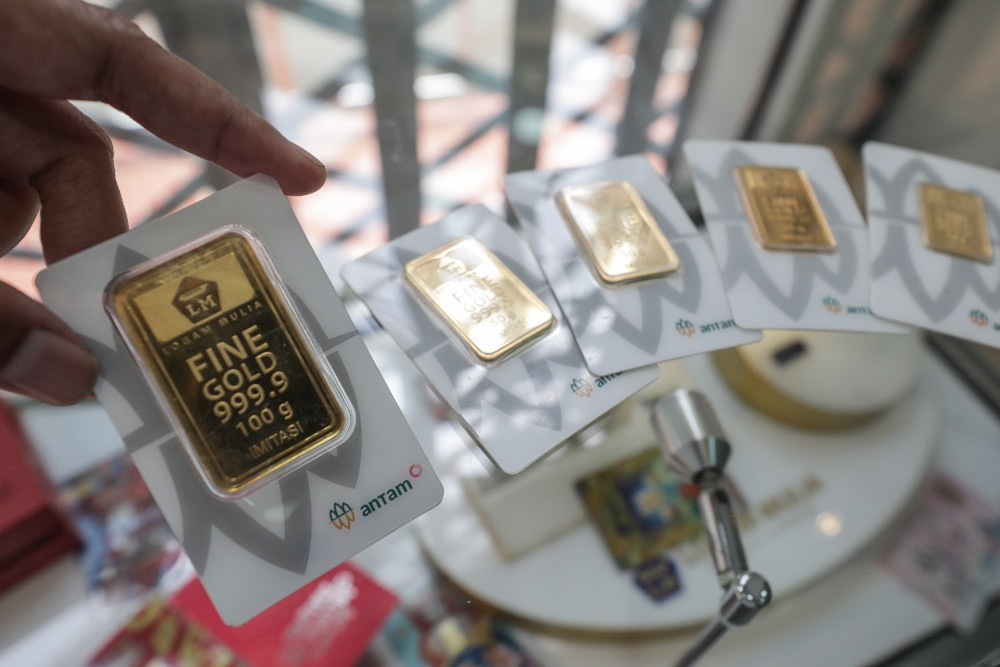 Harga emas Antam naik hari ini (19/2), tembus Rp2,91 juta per gram