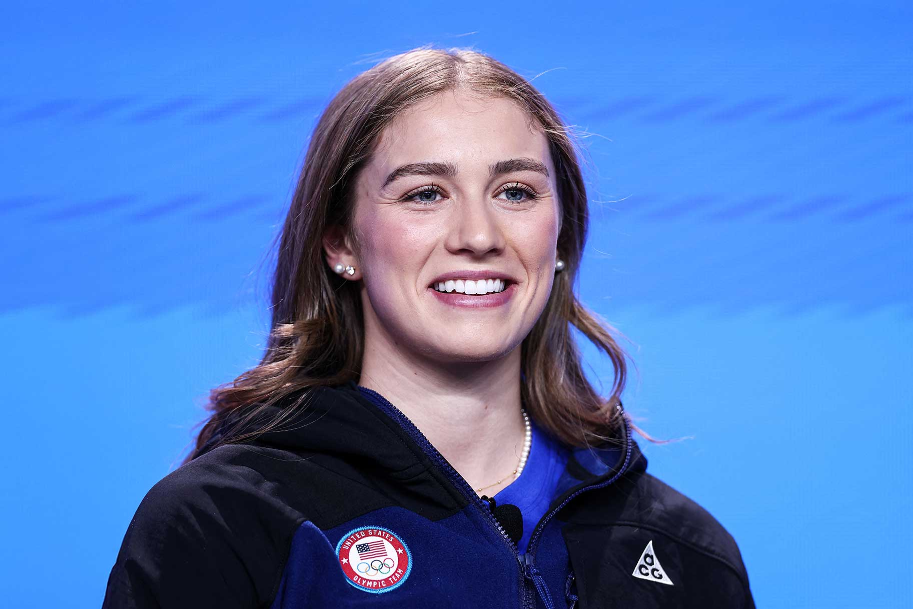 Team USA hockey player Caroline Harvey gets surprise visit from ...