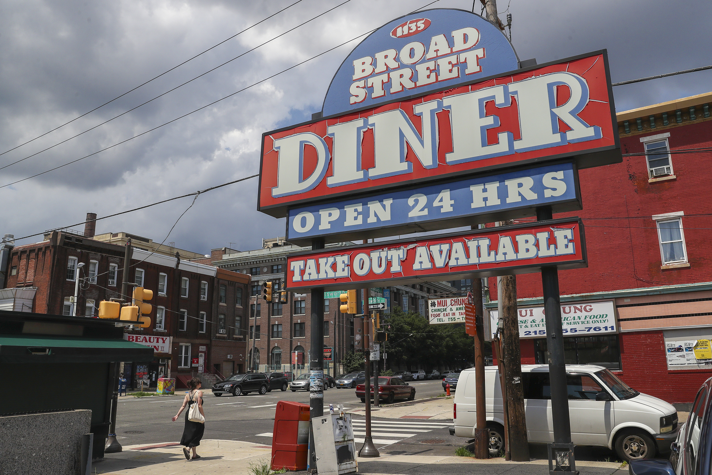 A six-story Hyatt Studios hotel is planned for the Broad Street Diner site