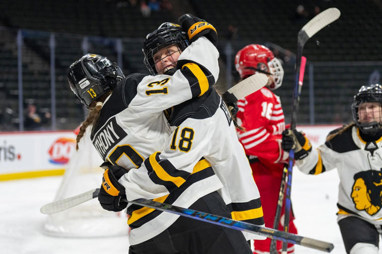 Live updates from girls hockey Class 1A quarterfinals at Grand Casino Arena