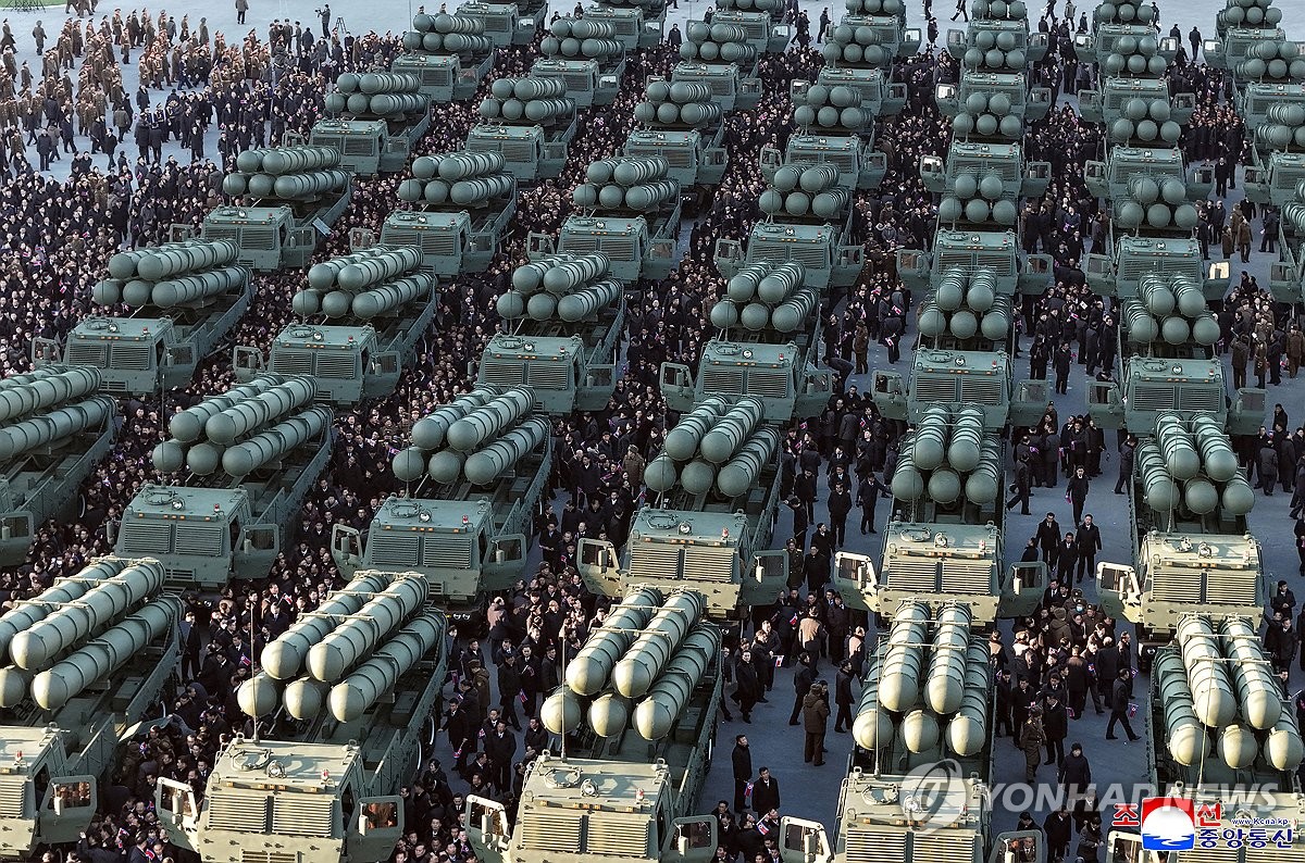 N Korea presents 600 mm-caliber multiple rocket launchers ahead of ...