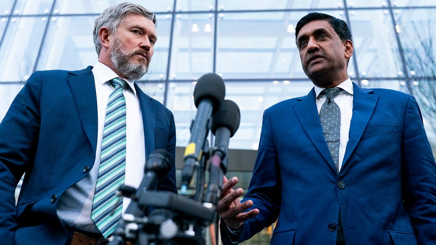 Khanna: Massie 'lost because he had the guts to take on the Epstein class'