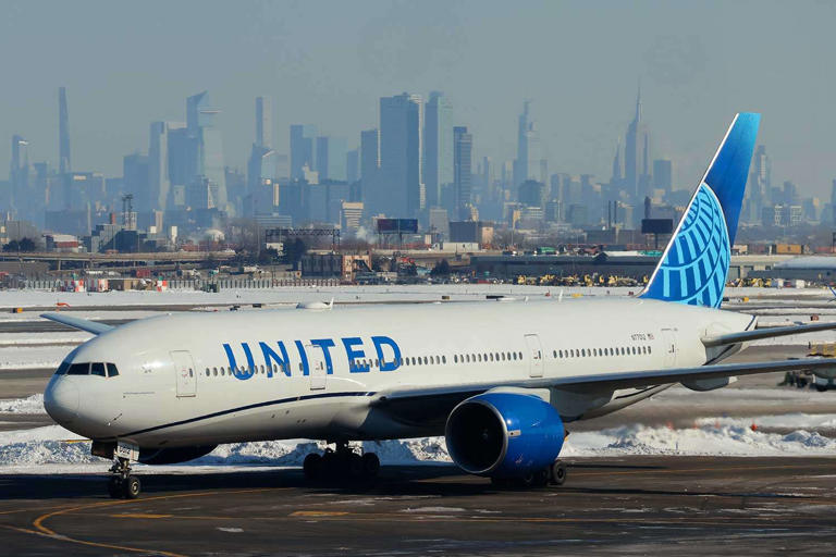United flight undergoes 'security sweep' after bullet is discovered in ...