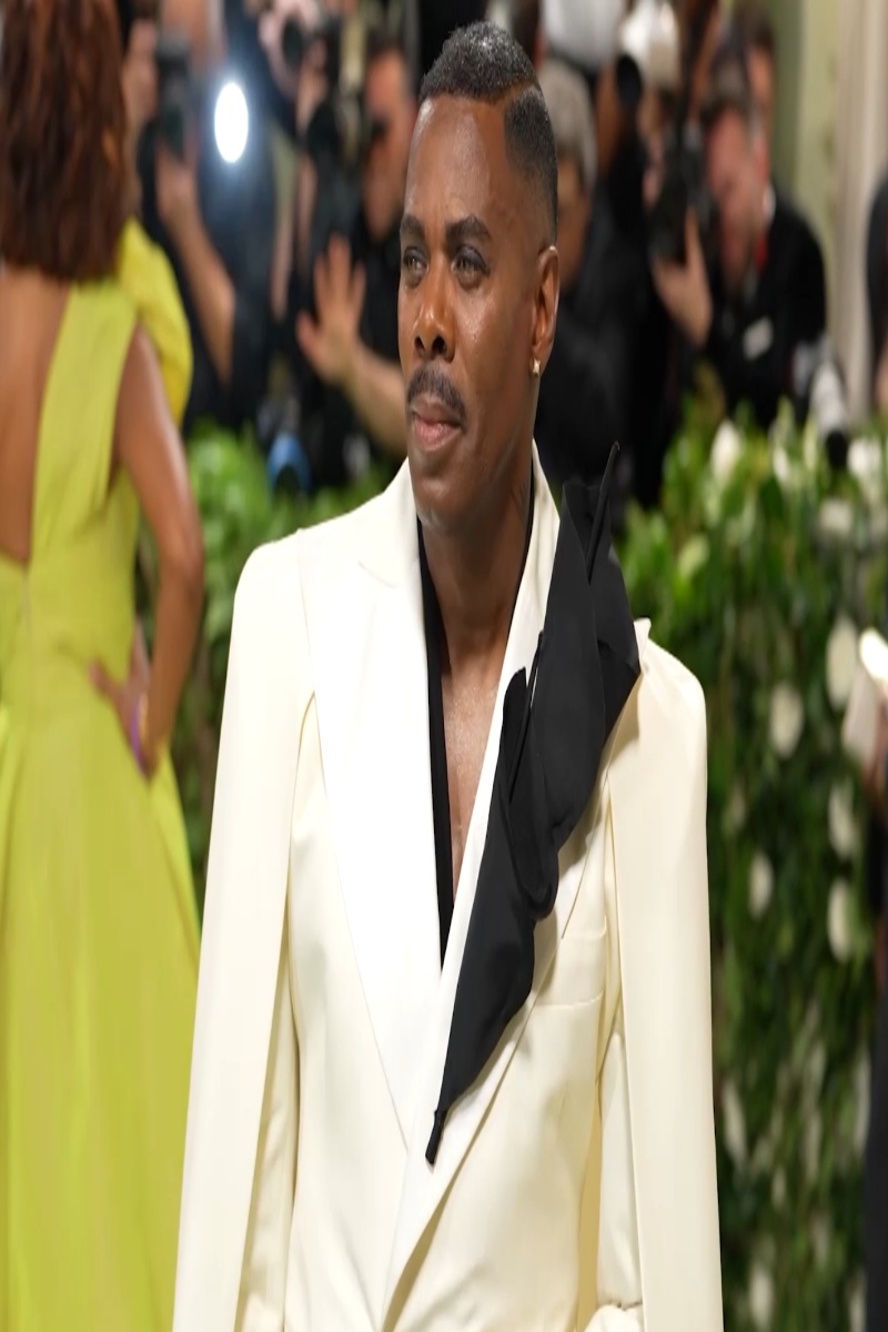 Colman Domingo makes a stylish red carpet appearance