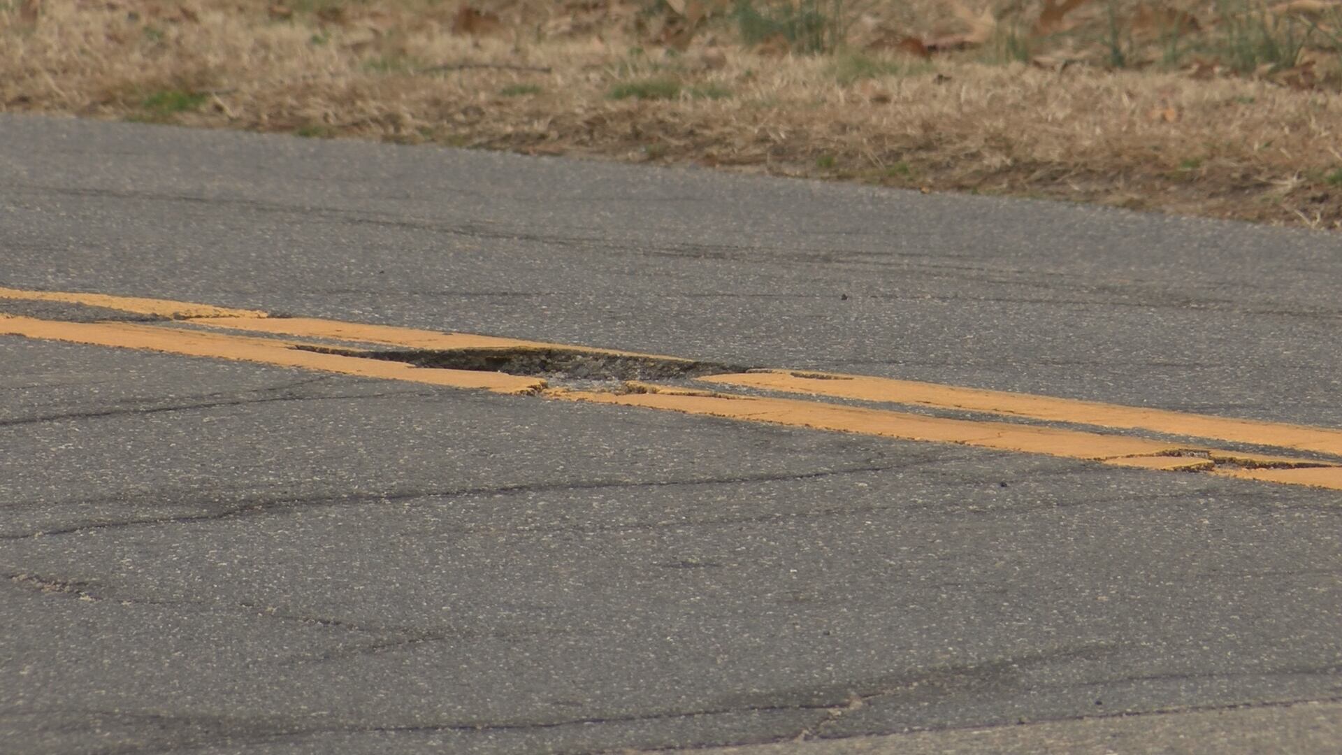 VDOT asking drivers to report potholes through new submission form
