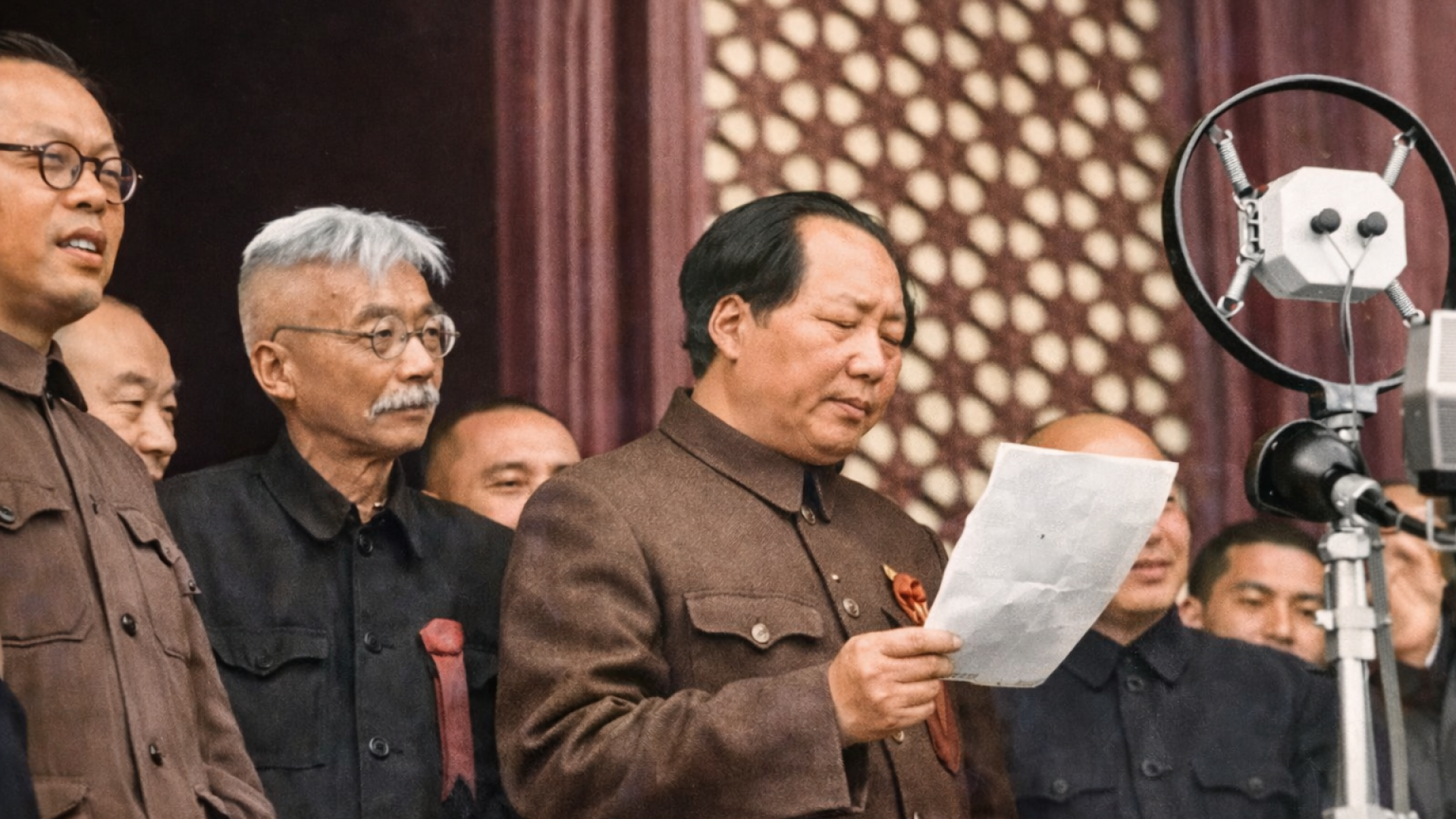 How Mao took China, the hidden palace he ruled from, and why the West ...
