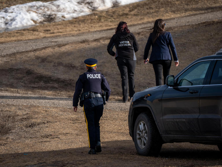 Deux groupes pressent la GRC de dévoiler les armes utilisées à Tumbler ...
