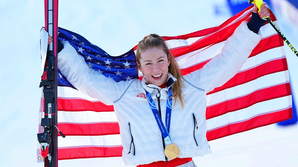 US star Mikaela Shiffrin wins gold in women's slalom, breaking Olympic ...