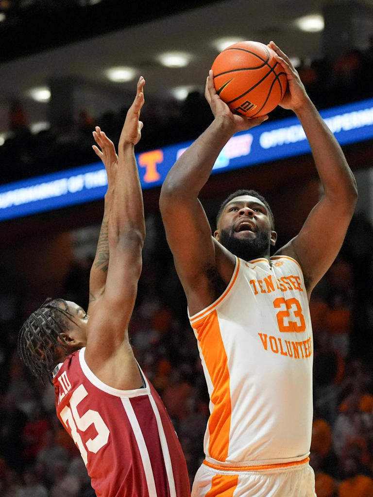 What Mark Byington said about Jaylen Carey facing Vanderbilt basketball