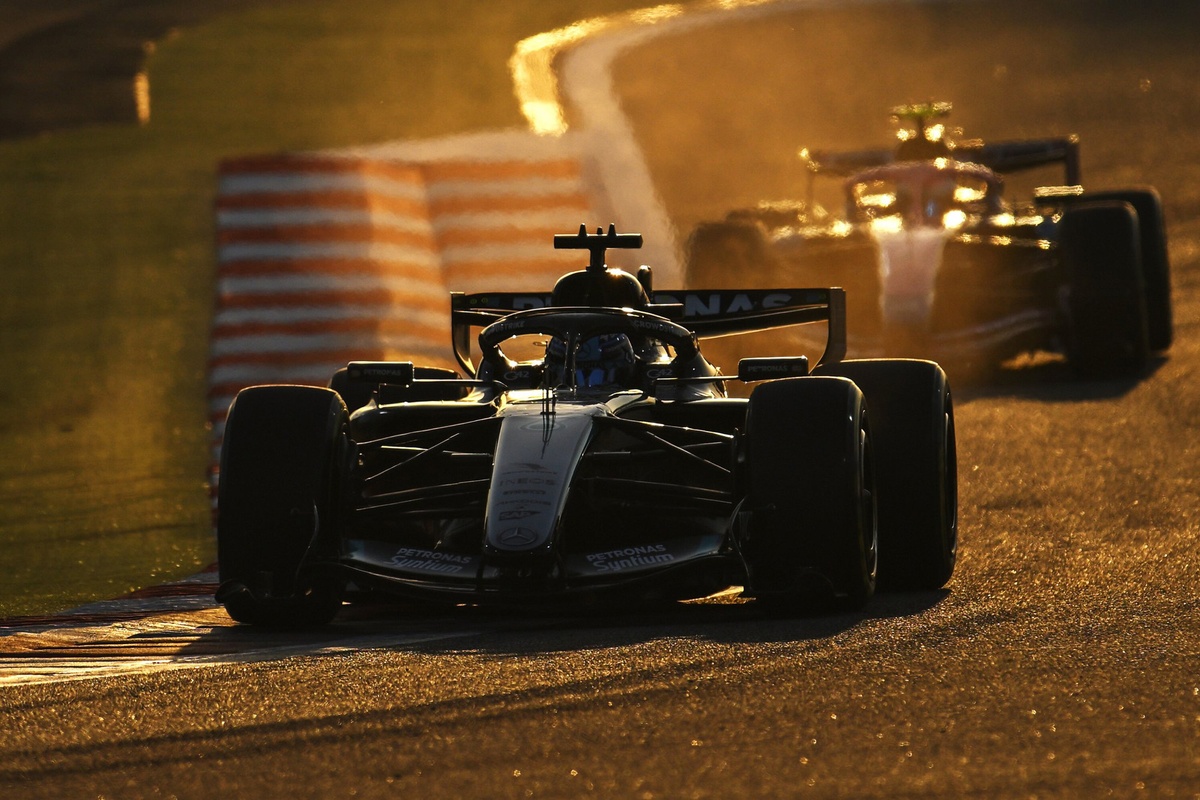 F1 Bahrain pre-season test: Mercedes heads McLaren by 0.01s, as four ...