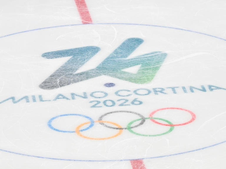 Town of Huntington to host Olympic watch party as USA women face Canada ...