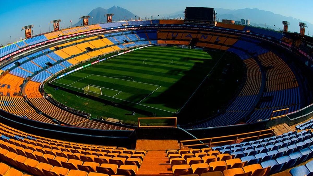 ¡Volcán mundialista! Estadio Universitario será sede de entrenamiento ...