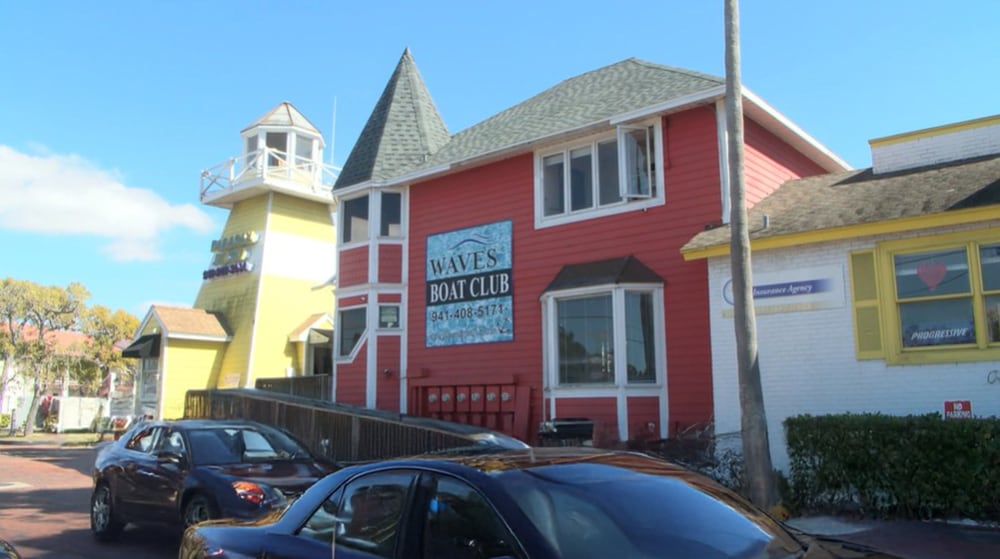 Sarasota County delays vote on Stickney Point Plaza purchase