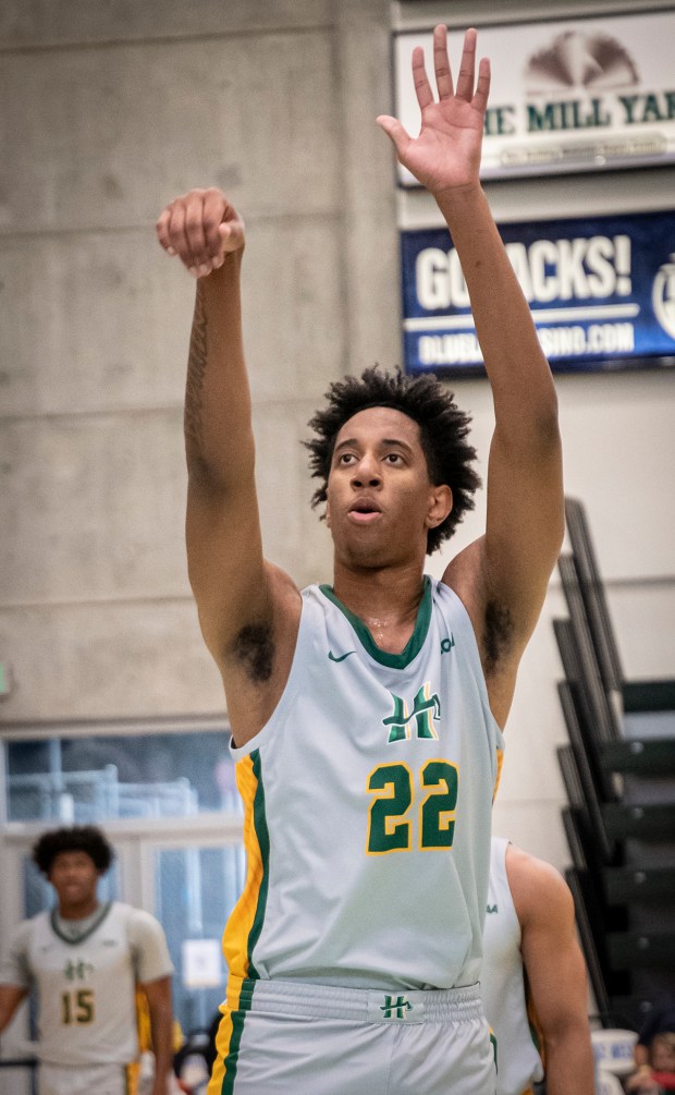 College basketball | Cal Poly men drop tight one to only undefeated in ...