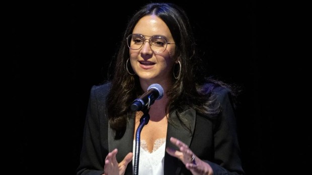 Paramount says Bari Weiss has David Ellison's 'full support' in ...