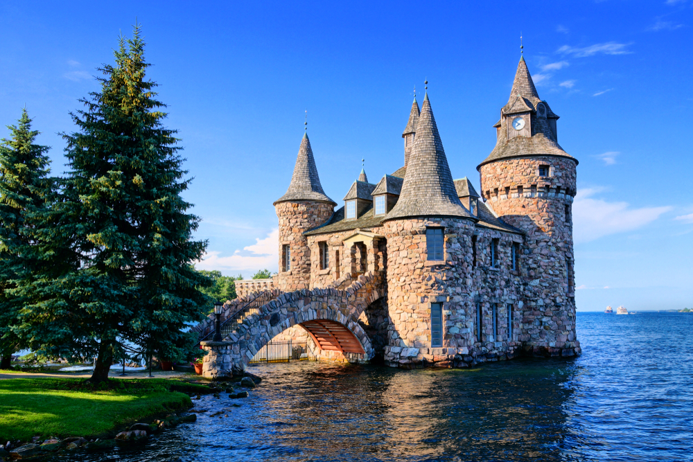 Forget the Hamptons — New York’s real island getaway has castles ...