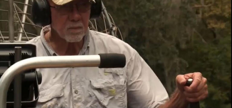 'Swamp People': Cheyenne 'Pickle' Wheat tries her hand as boat captain