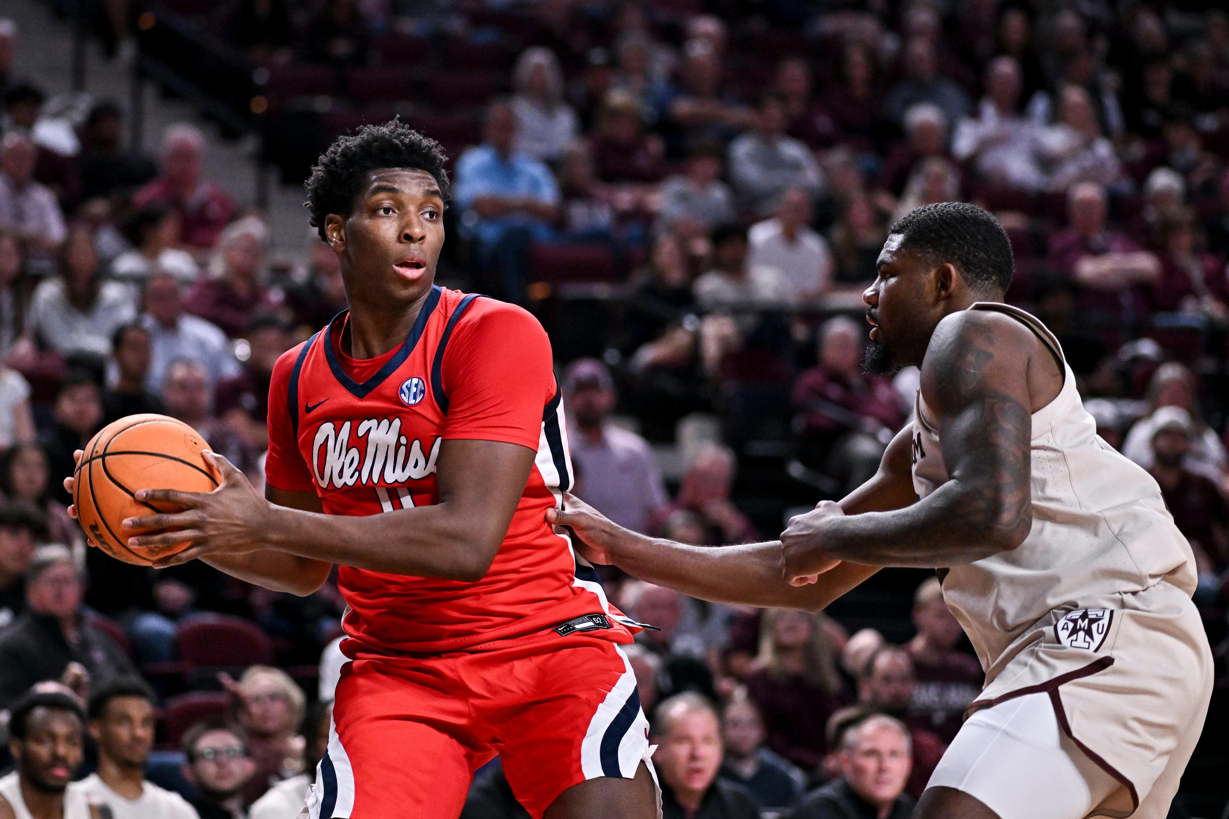 Big games from AJ Storr, Malik Dia not enough to lift Ole Miss ...