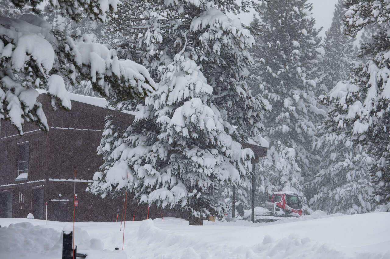 Key question in deadly Tahoe avalanche: Why did skiers leave shelter in ...