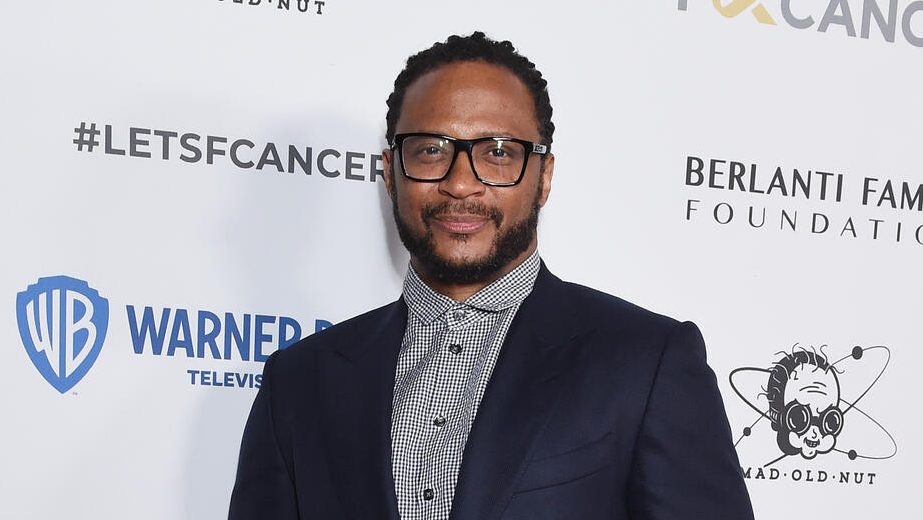 The Arrow's David Ramsey opens up about past testicular cancer treatment