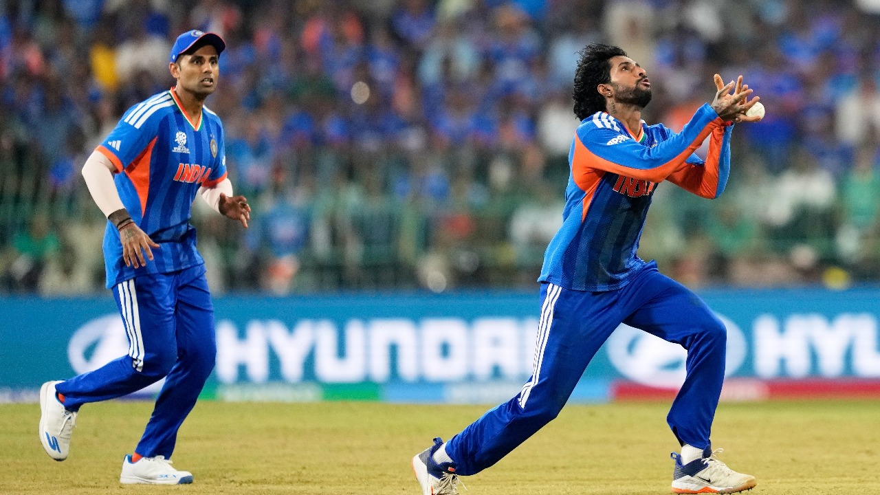 India is by far the worst catching side: Varun Aaron raises Super 8s ...
