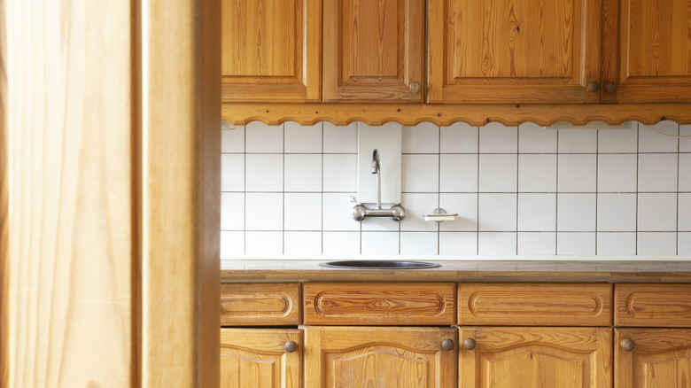 Hold the paint: There's a better way to upgrade kitchen cabinets