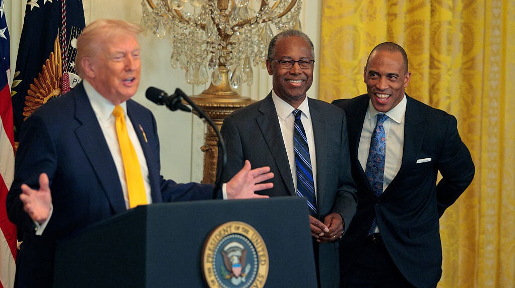 Trump fights off criticisms of being racist with Black MAGA-friendly ...