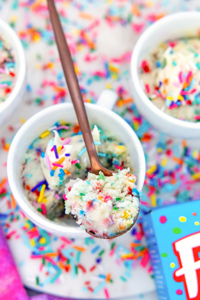 Cake mix mug cake