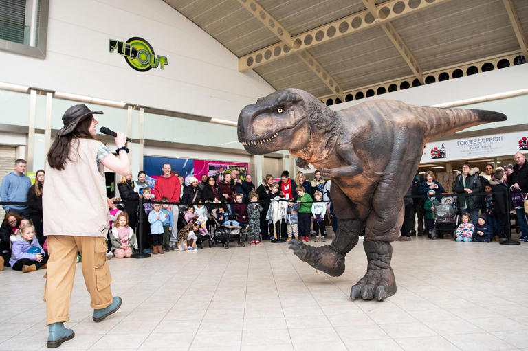 Dinosaur roars into Friars Square