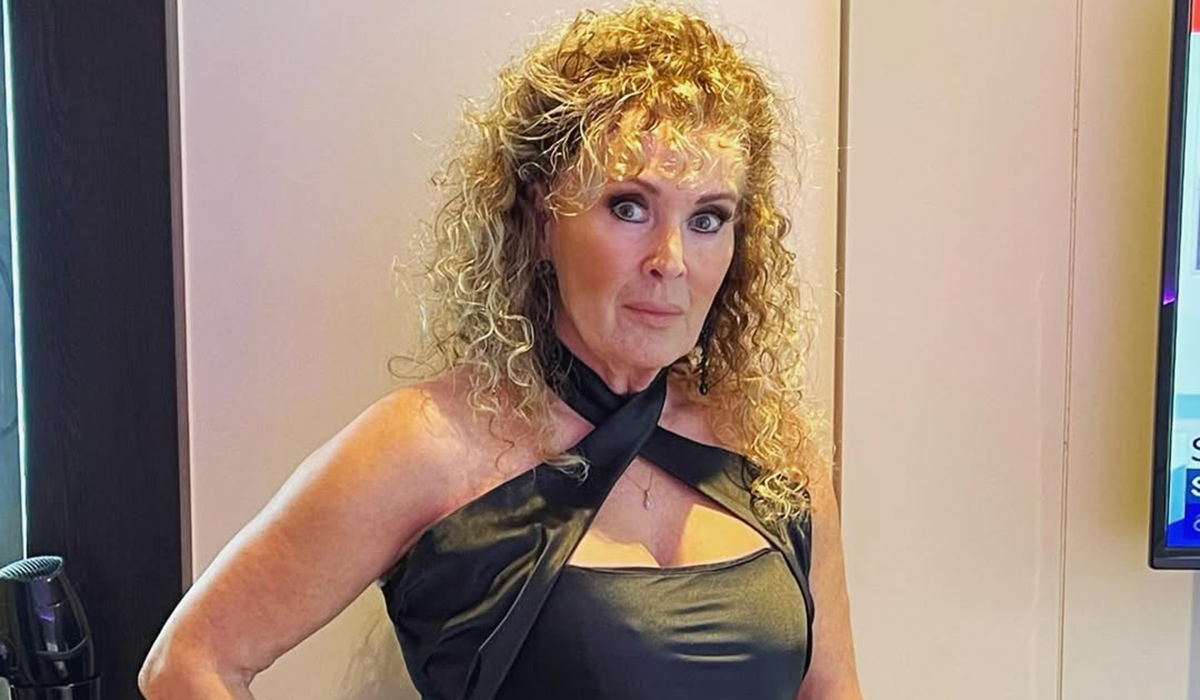 Beverley Callard inundated with support after candid post-surgery update
