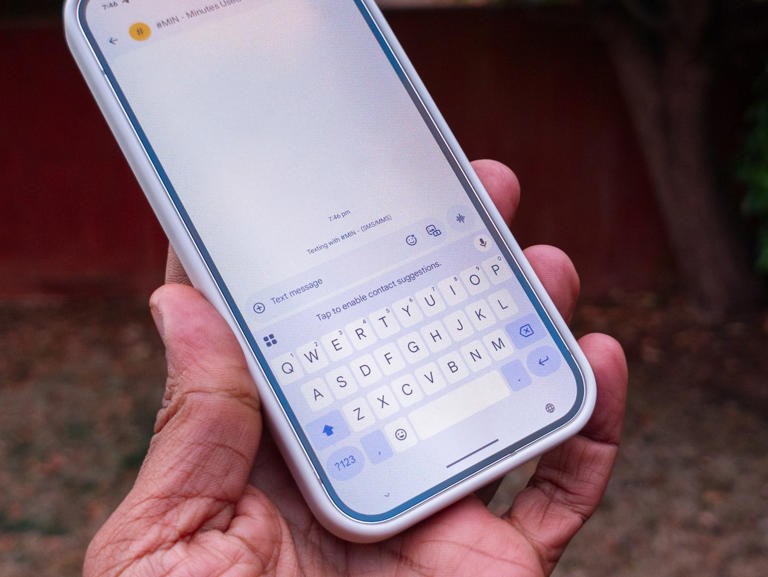 Gboard may soon make it easier to place the cursor exactly where you ...