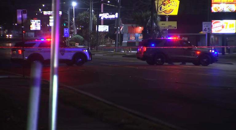 Pedestrian stuck by SUV, killed crossing Normandy Boulevard in Jacksonville
