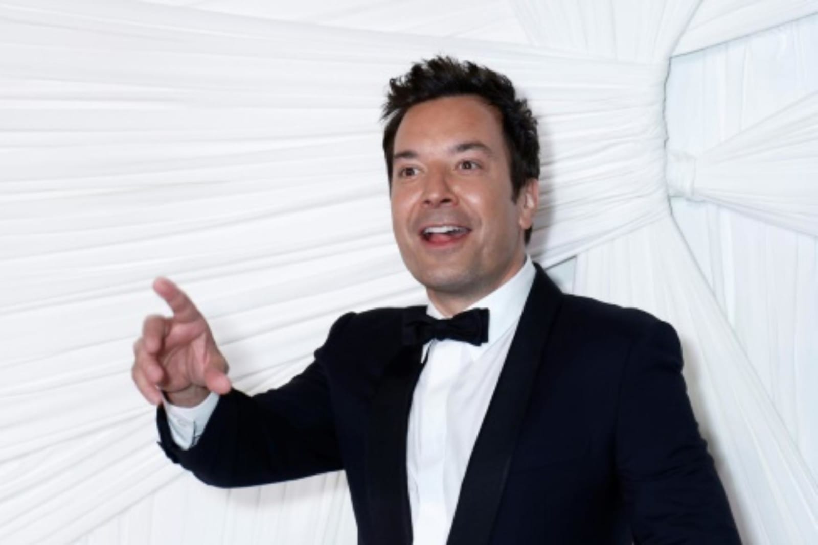 Jimmy Fallon blows the lid off Trump's week in hilarious TikTok parody