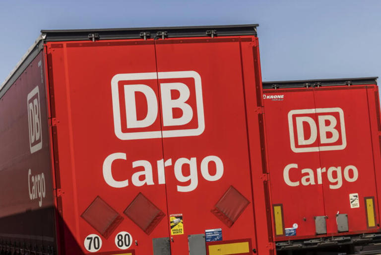 Neuer Chef von DB Cargo baut fast die Hälfte der Stellen ab – was er ...