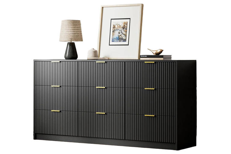 I’m a pro deal finder, and Wayfair’s warehouse clearout sale has tons ...