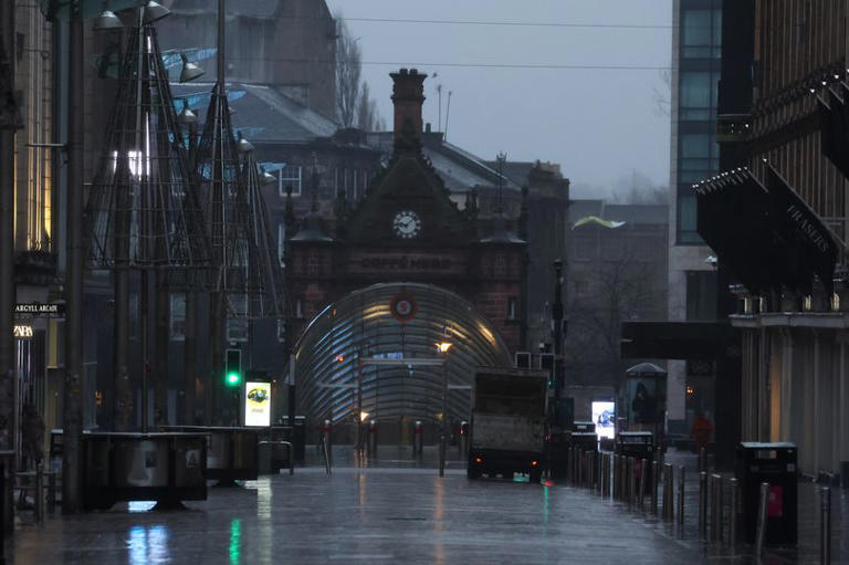 Heavy rain set to batter Glasgow as heatwave makes way for summer showers