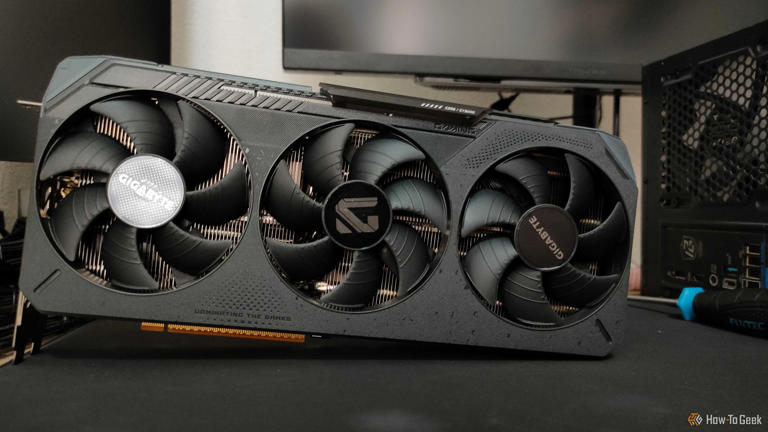 These 5 graphics settings look incredible but won't tank your FPS