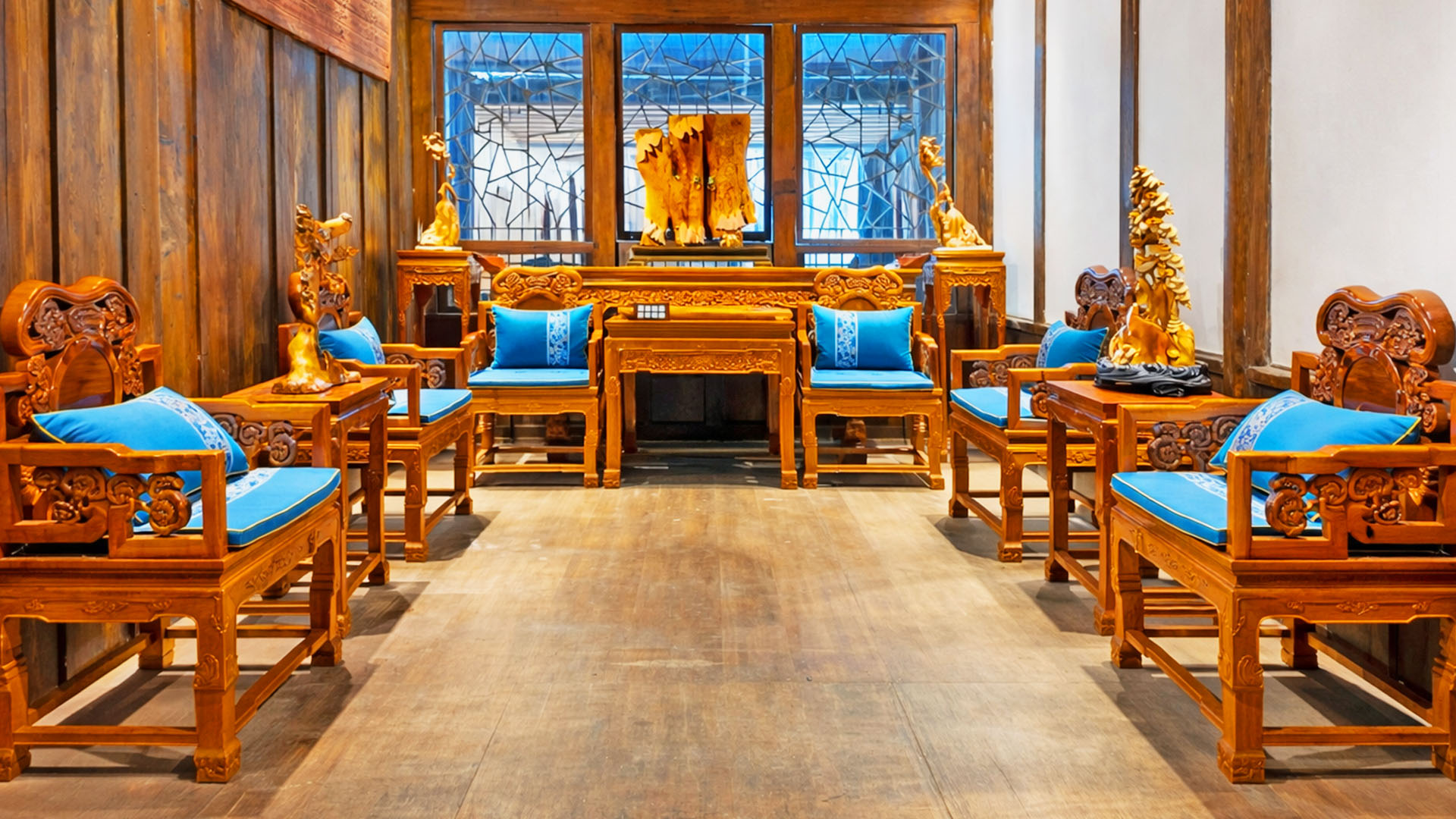 Traditional Chinese Furniture Display China